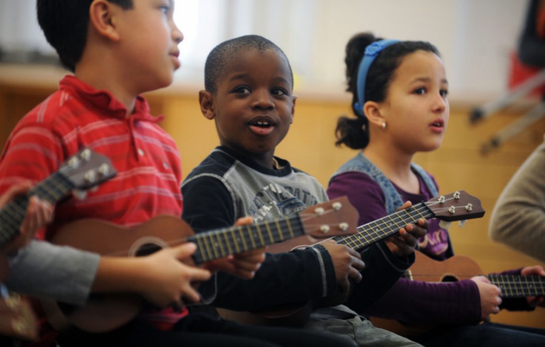 Ukulele Course (6+) – Yamaha Music School